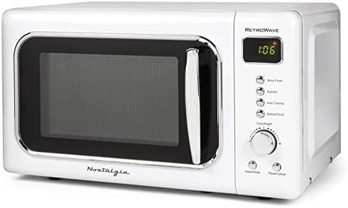 Top 10 Best Small Microwave Ovens of 2022 - Microwave Plaza